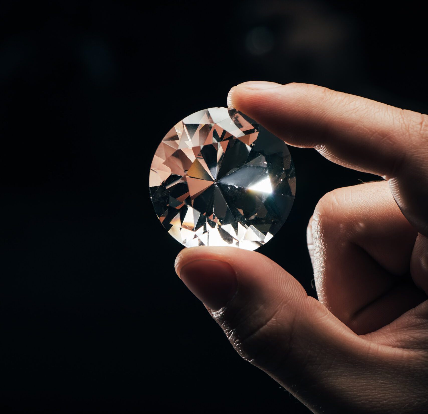 Diamant, waarom heet het zo? | Kennisbank | Goudwisselkantoor